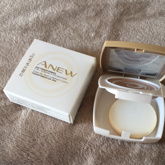 Avon | Makeup | Anew Age Transforming Compact Foundation | Poshmark